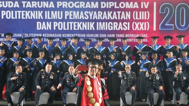 Yasonna kepada Wisudawan Politeknik Pemasyarakatan-Imigrasi: Kalian ...